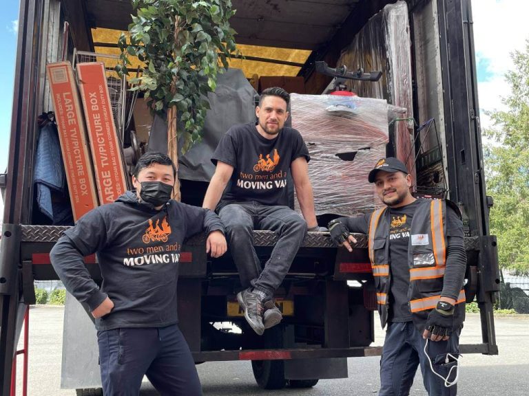 Local Moving Company in Seattle, WA - Best Movers Help by ...