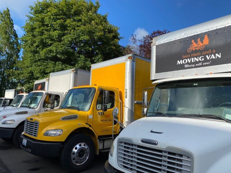 Local Moving Company in Seattle, WA - Best Movers Help by ...